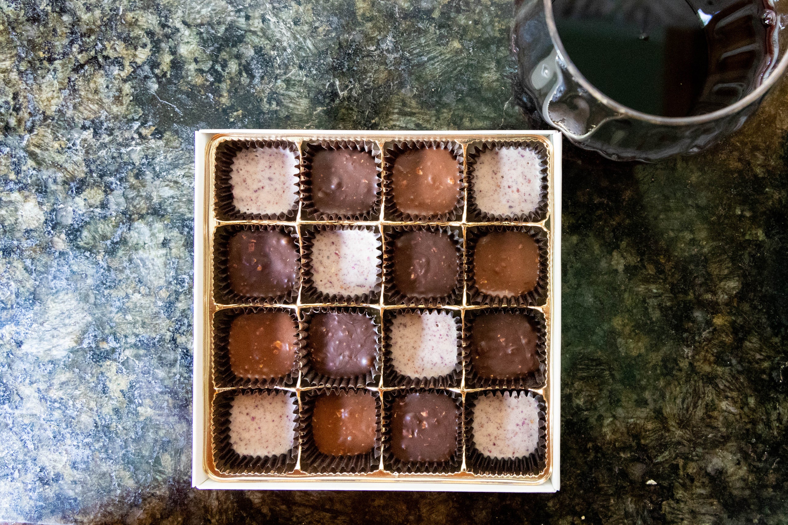 Crunch - Mix Box | Hawaii Island Gourmet: Atebara Chips