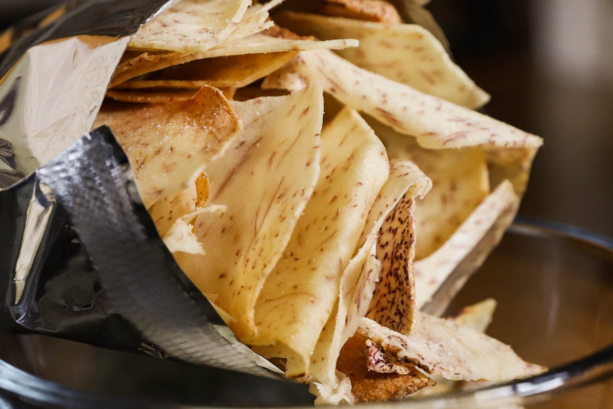 Sweet Onion Taro Chips | Hawaii Island Gourmet: Atebara Chips
